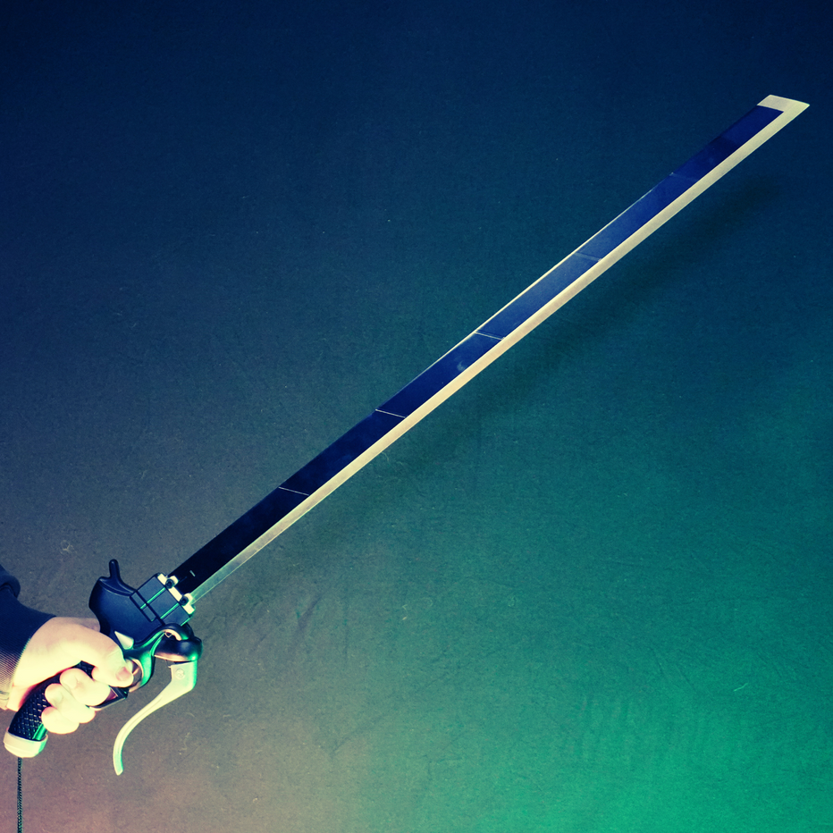Battle-Ready AOT Sword | Attack on Titan (Sharp) – Sword Slice