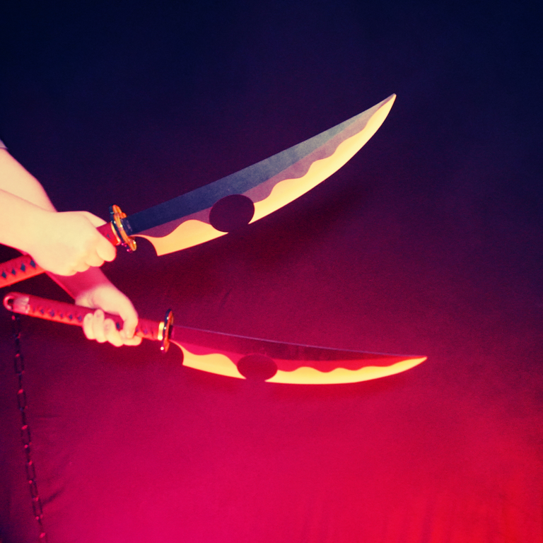 Tengen Uzui's Dual Blades | Demon Slayer (Metal) – Sword Slice
